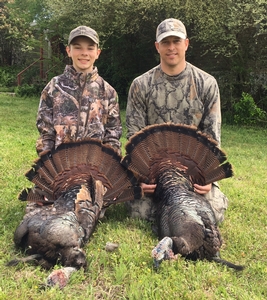 Mississippi Eastern Wild Turkey Hunting Outfitters - McKenna Ranch